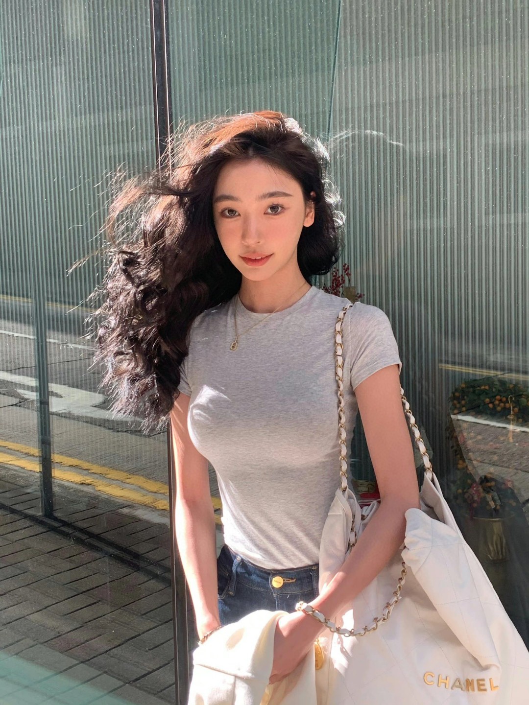 SKIMS SLIM FIT ROUND NECK WOMEN T-SHIRT IN COTTTON | Shopee Philippines