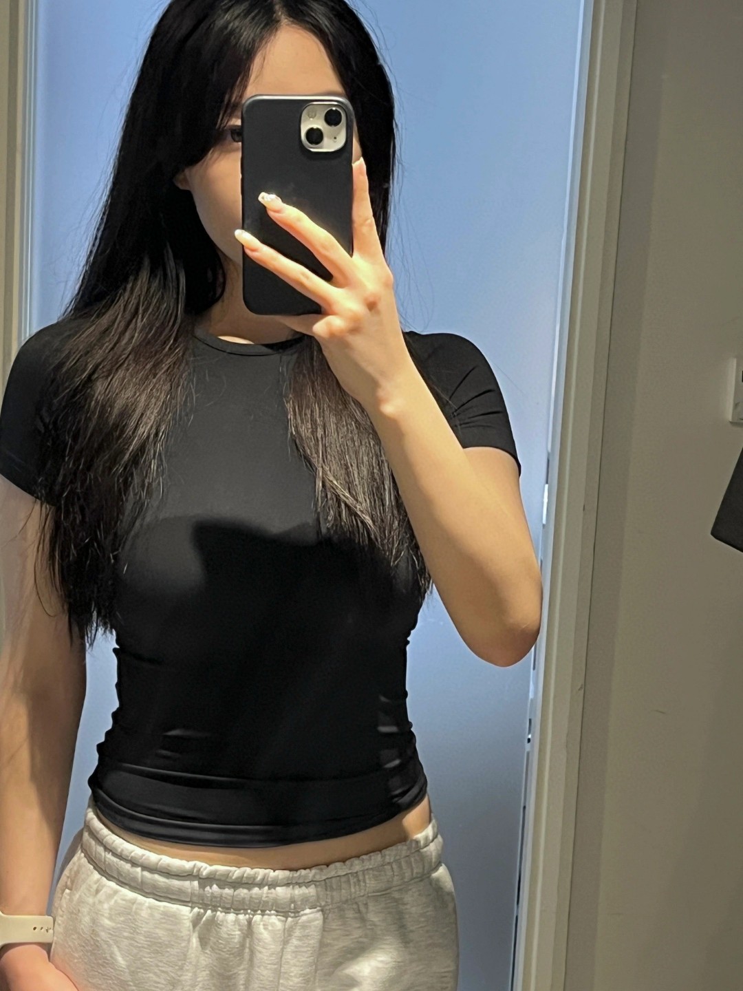 SKIMS SLIM FIT ROUND NECK WOMEN T-SHIRT IN COTTTON | Shopee Philippines