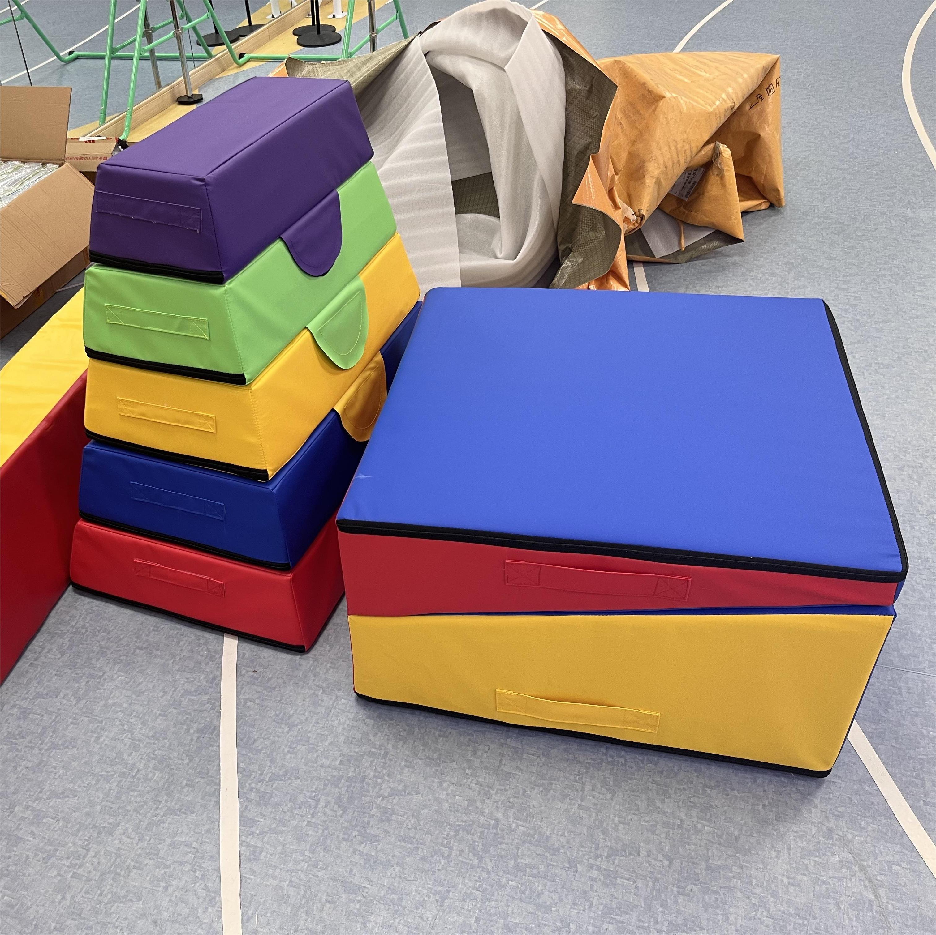 Foldable Soft Gymnastics Mat Triangular Slope Mat Taekwondo Protective ...