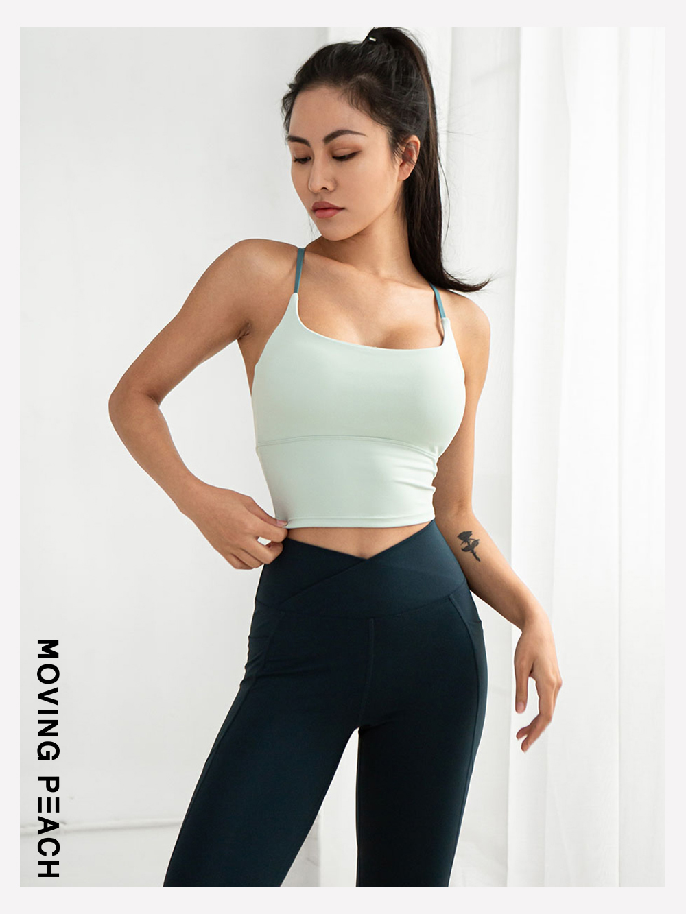 MOVING PEACH Women Yoga Top Padded Top Beauty-back Skin-friendy Gym ...