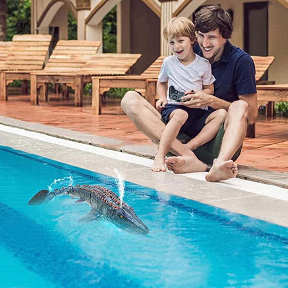 RC Squirt Mosasaurus Shark Fish Simulation Toy Remote Control Animals ...