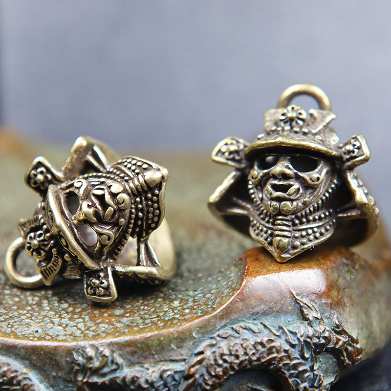 Retro Brass Armor Japanese Samurai Helmet Warrior Paracord Bead ...