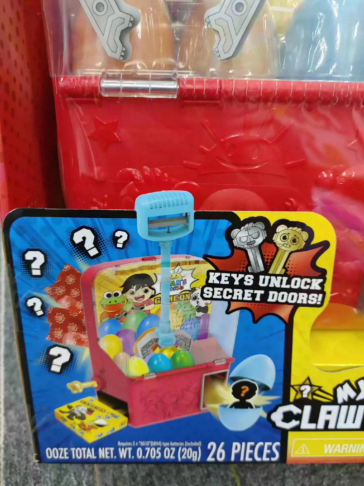 RYAN'S WORLD Mystery Claw Machine Playset and Figures by Just Play ...
