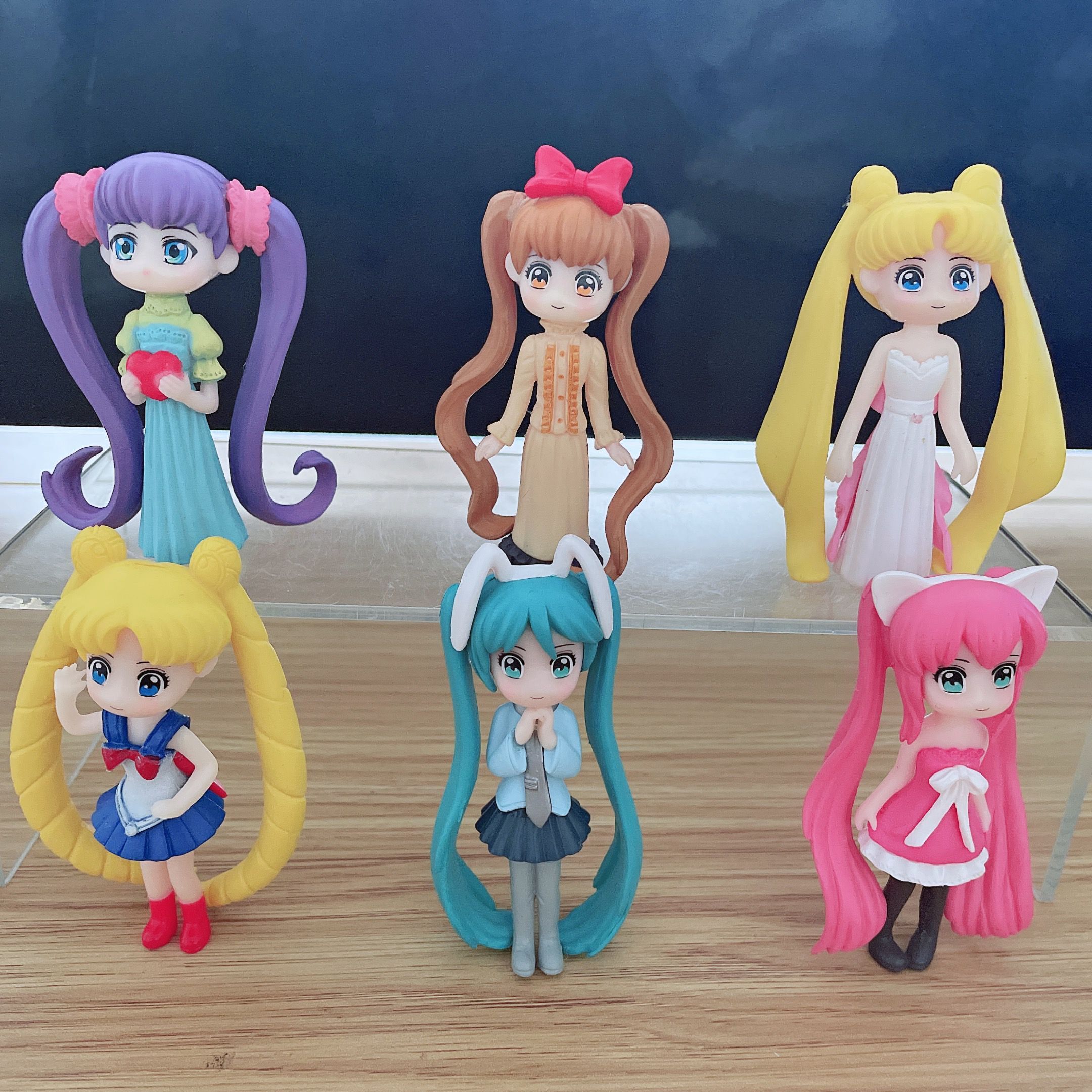 6Pcs/Set 7cm Anime Hatsune Miku Sailor Moon Figure Tsukino Usagi Hino ...