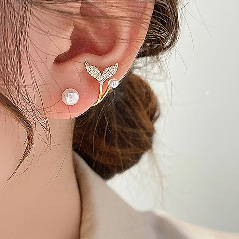 silver needle studded diamond pearl fishtail earrings French trend ...