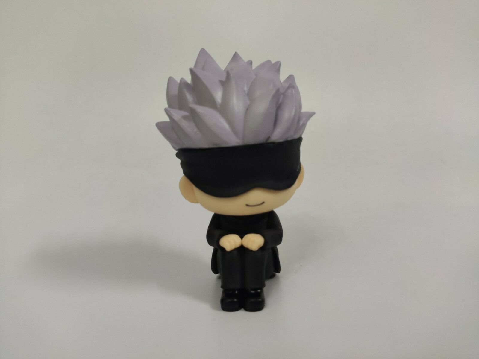 2pcs/lot Anime Jujutsu Kaisen Gojo Satoru Itadori Yuji Look Up Statue ...