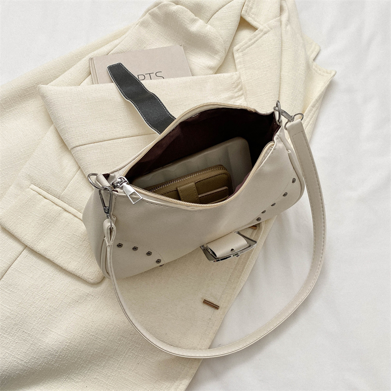 Simple Retro Underarm Bag Fashion Trendy Casual Shoulder Bag | Shopee ...