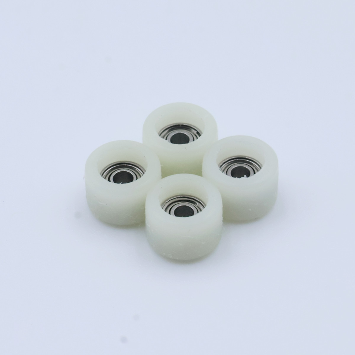 Mini Shape Fingerboard Wheels 65D Urethane Wheels with ABEC 7 Bearing ...