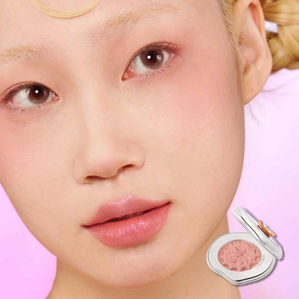 Girlcult Four Great inventions Smoke gray blush Expand color shrink ...