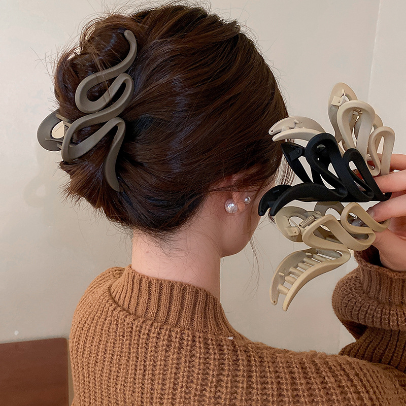 New Acrylic Wave Hair Clip - Vintage Shark Clamp for Ladies | Shopee ...