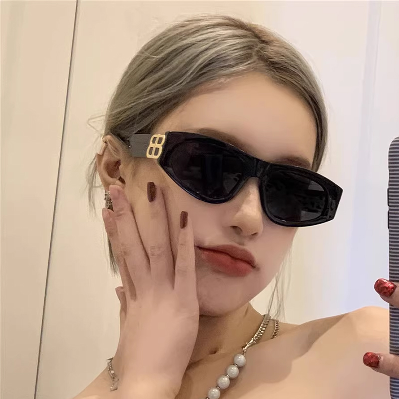 YOo HOT INS KOREAN Retro UV Sunglasses for Women/Men Fashion Square ...