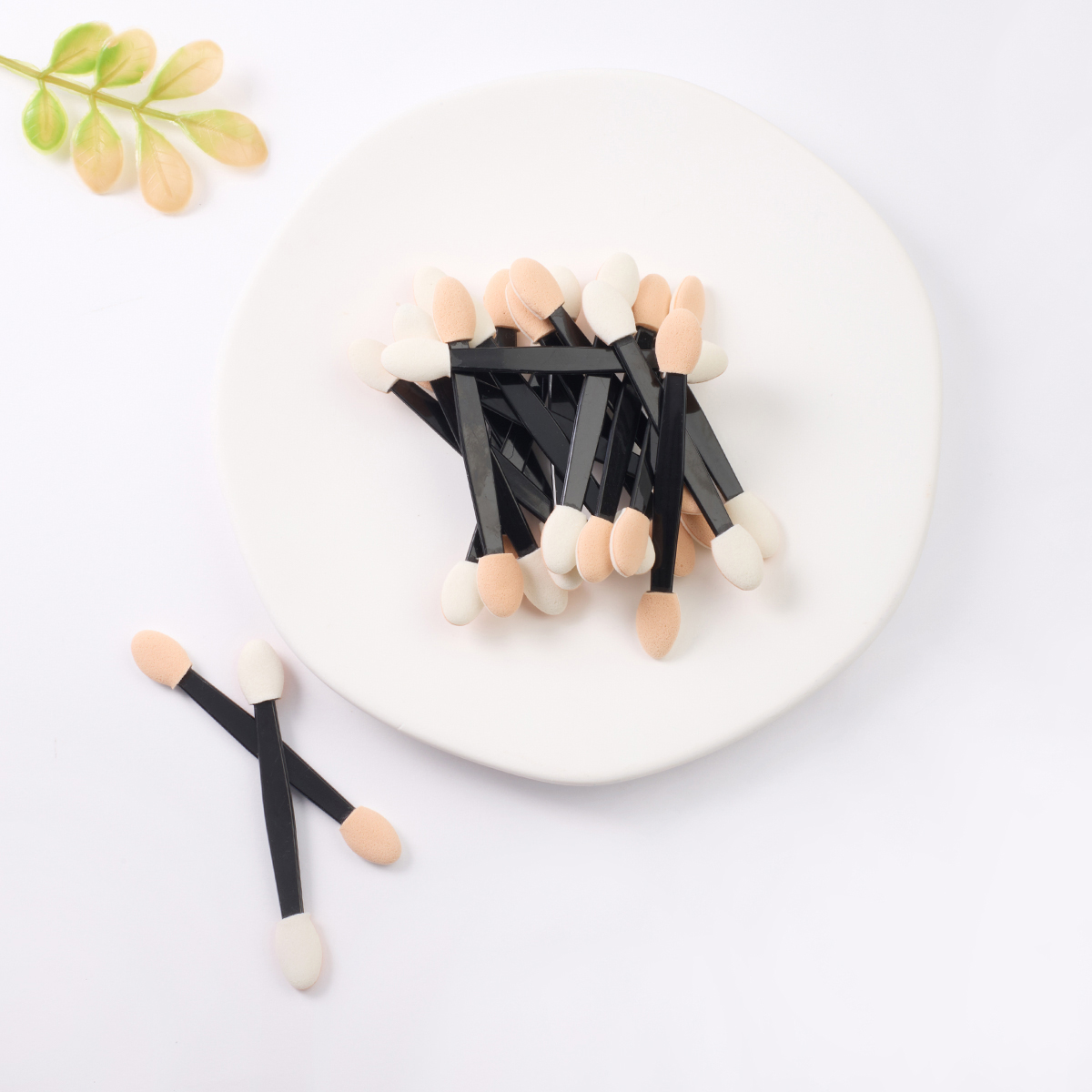 Black Eyeshadow Stick Double-Headed Latex Sponge Disposable Eyeshadow ...