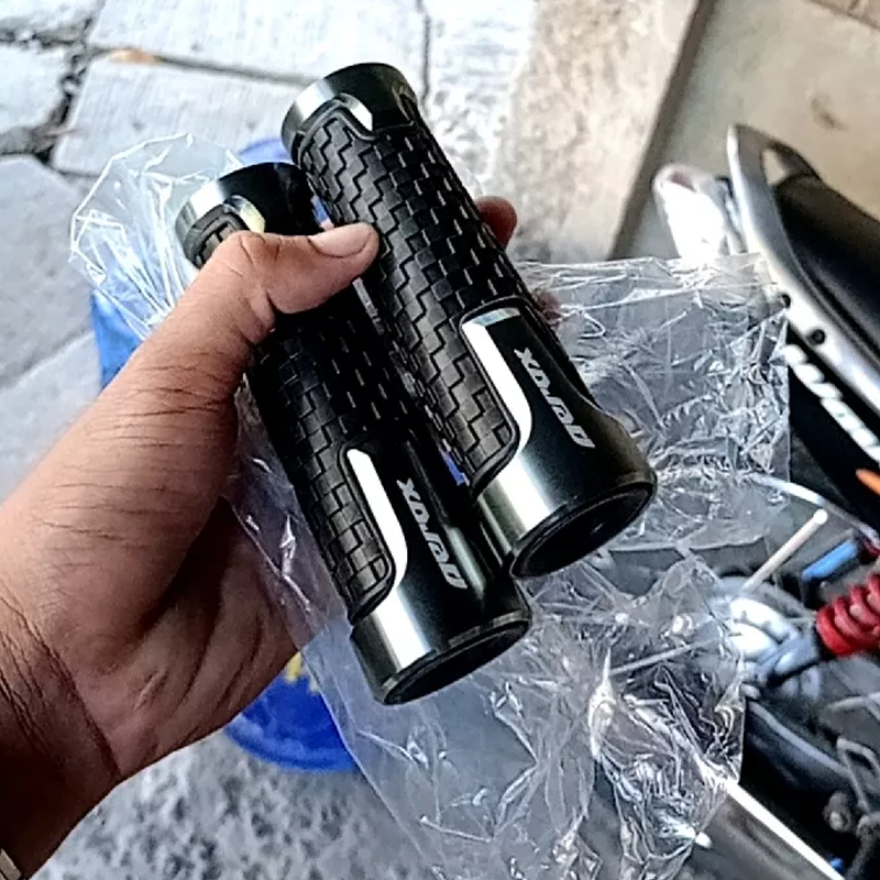 Hand Grips For YAMAHA AEROX V2 V1 AEROX155 Motorcycle Aluminum Anti ...