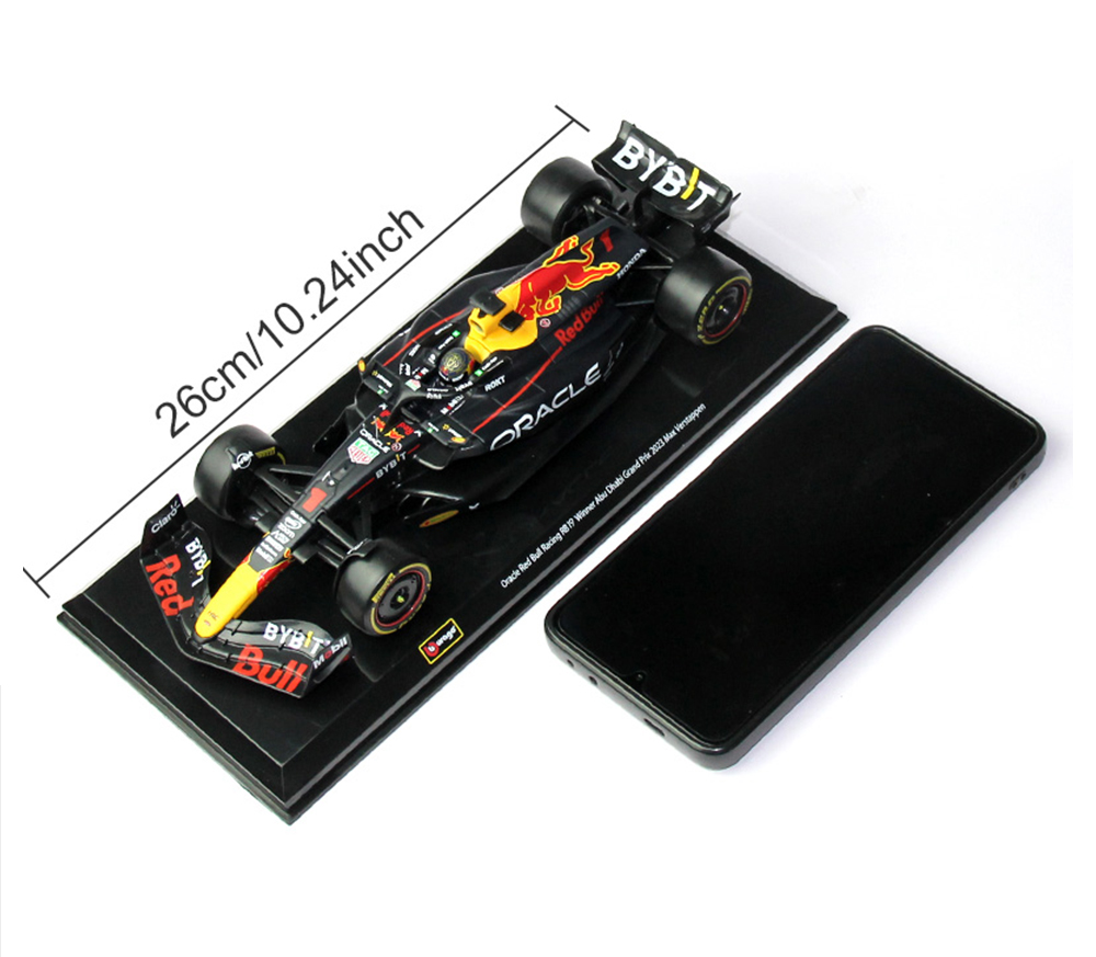 Bburago 1:24 F1 Red Bull RB19 #1 Max Verstappen Champion Gold Helmet ...