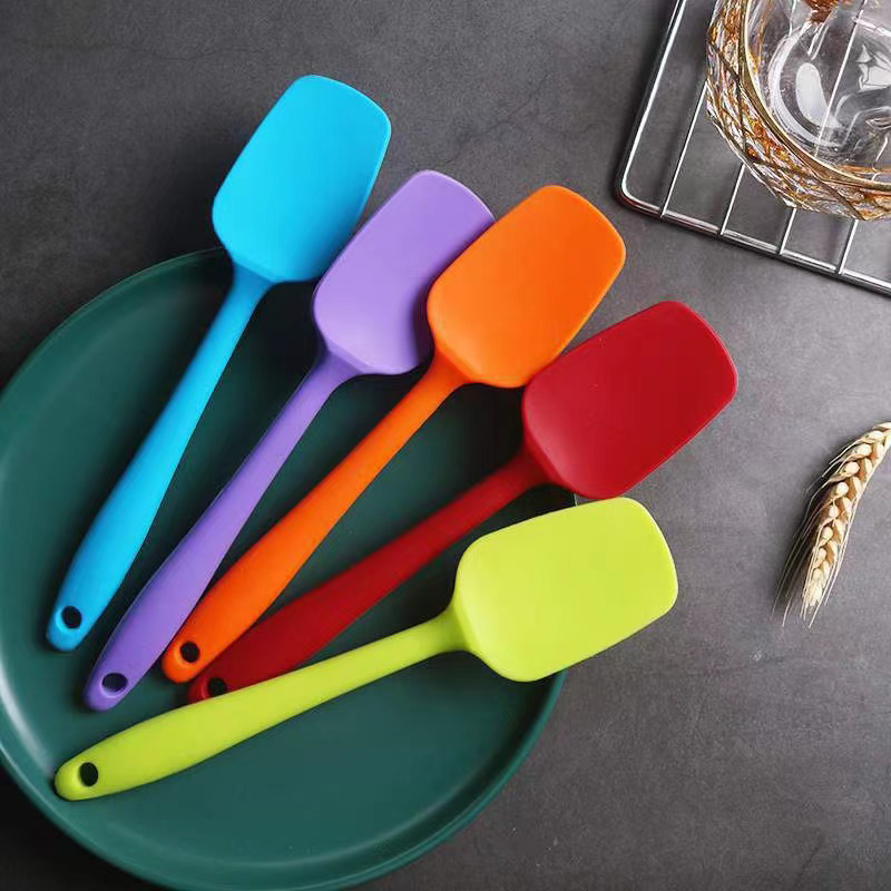 1 piece silicone scraper integrated scraper large T-shovel cream ...