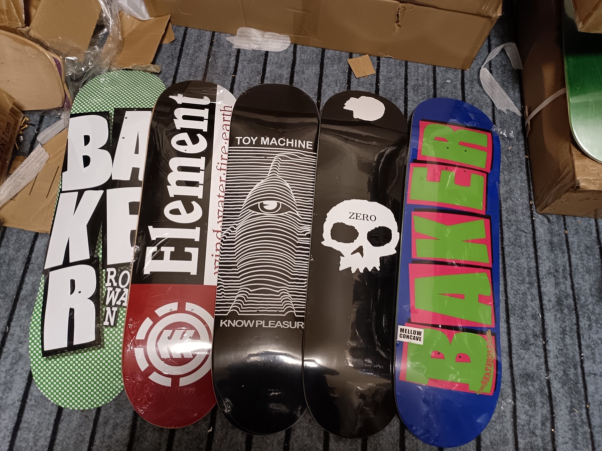 PRO SKATEBOARD deck flip ZERO BAKER DGK GIRL SET ero deck toymahince ...