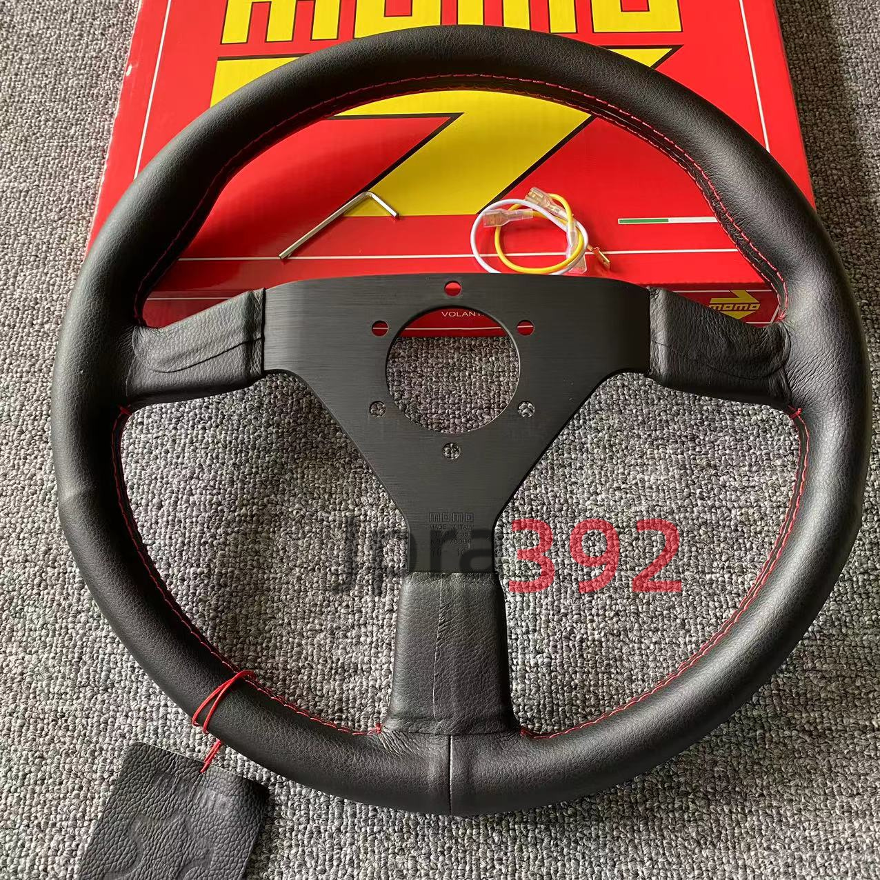 MOMO V1 Steering Wheel Sporty High Quality Leather 340mm Steering Wheel ...