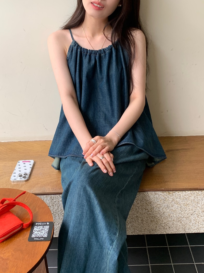 Korean version vacation style drawstring neckline vest denim top+loose ...