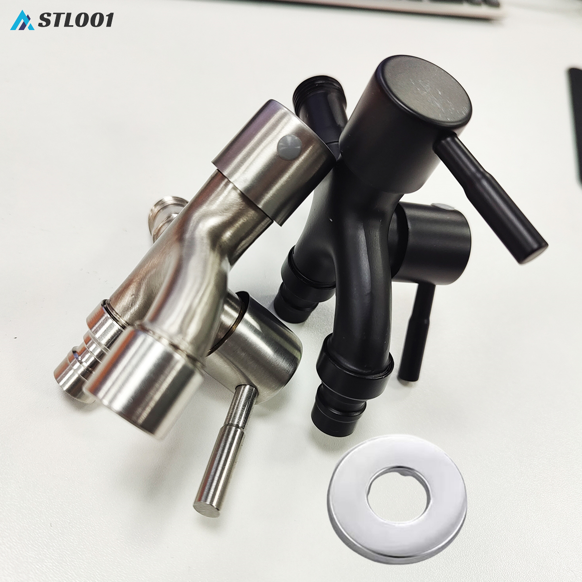 Two Way Faucet Heavy Duty Valve Bibcock Faucet one in two out 4 points ...