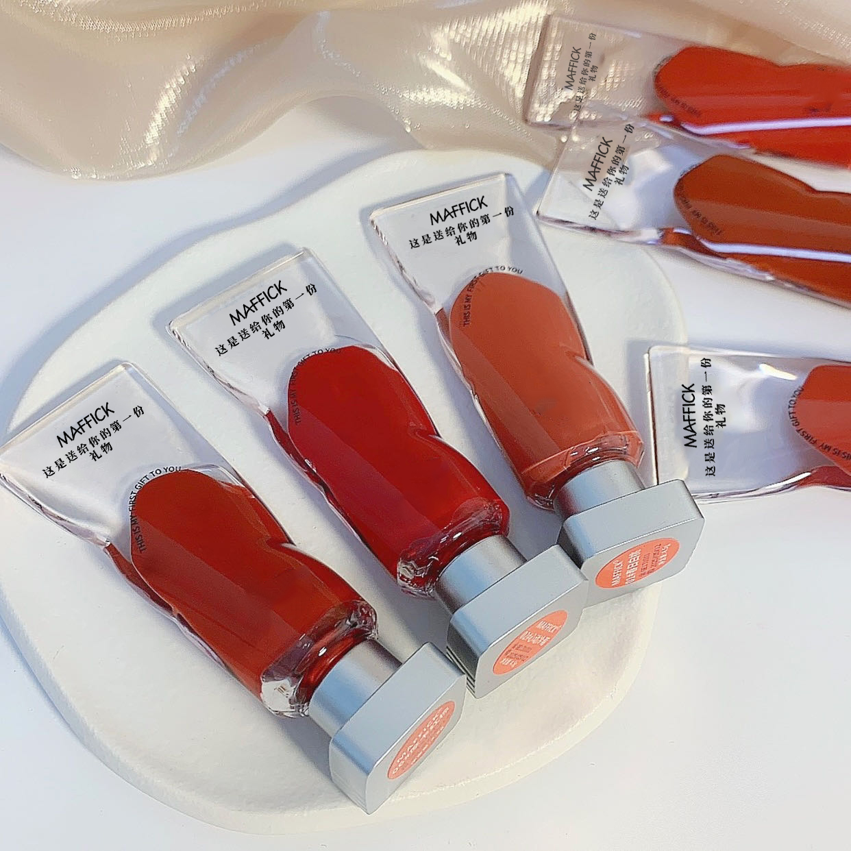 MAFFICK Ice Velvet Lip Gloss Moisturizing And Non Drying Easy To Apply ...