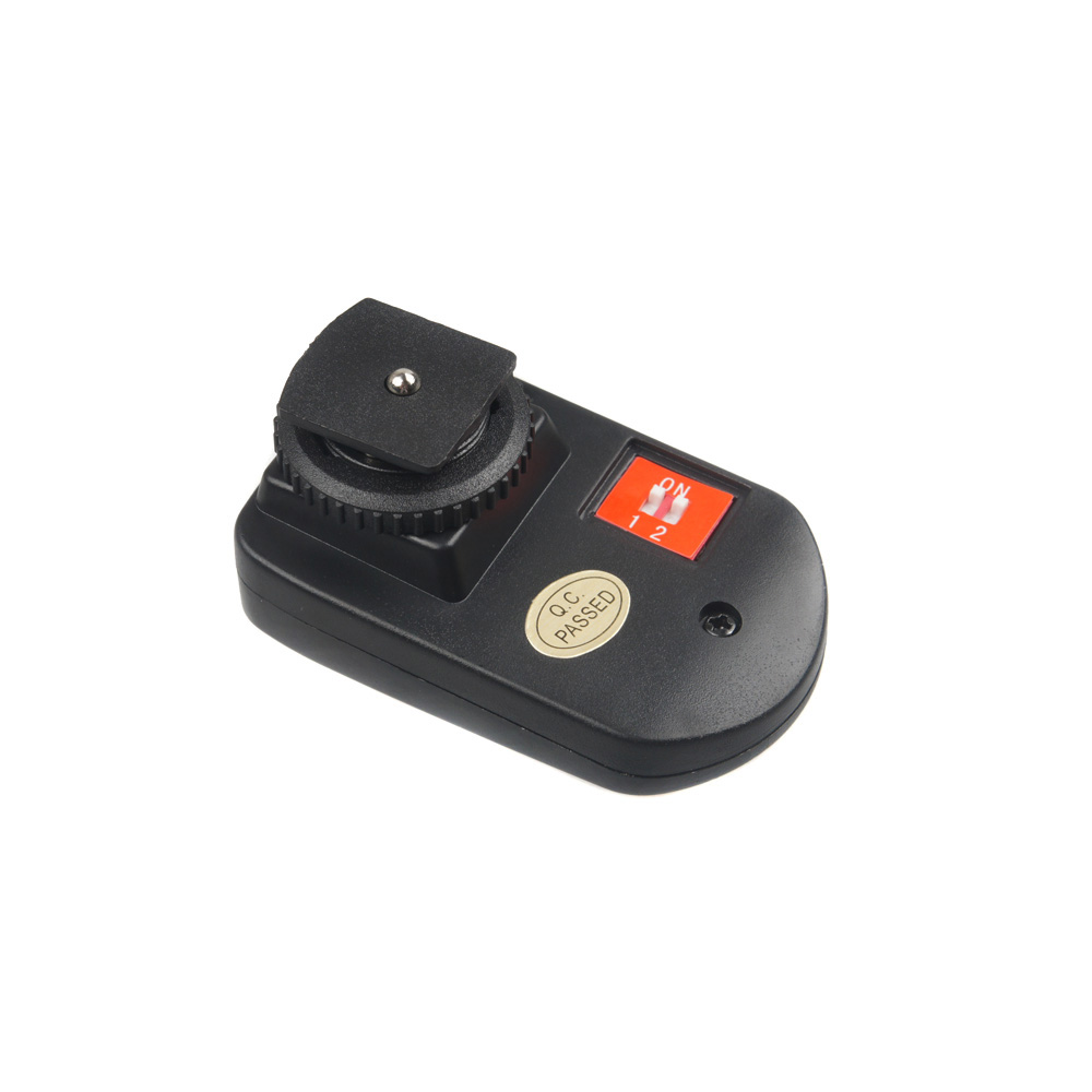 Andoer Universal AC-04 4 Channels Wireless Radio Studio Flash Trigger ...