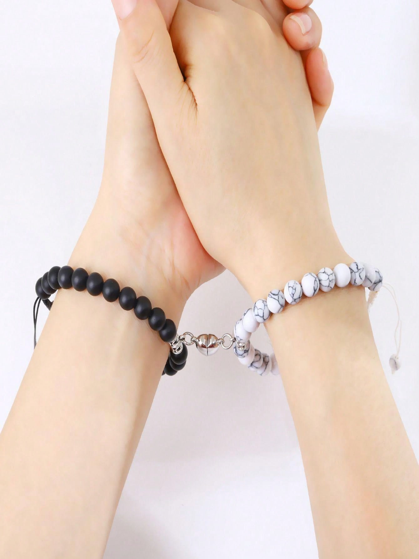 2 Items Fashionable Magnet Heart-to-Heart Couple Style Love Heart ...