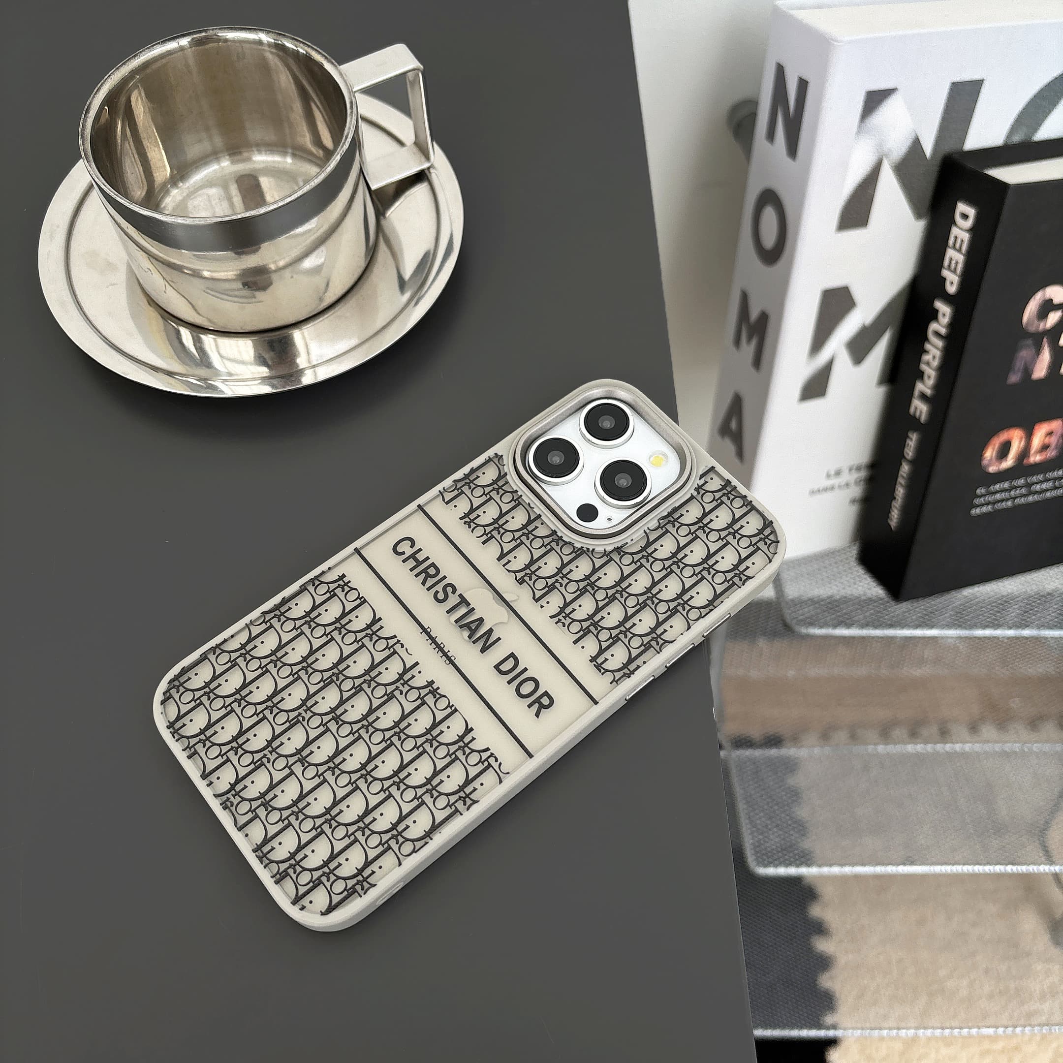 luxury Dio Skin-friendly feel phone cases for iphone 16 Pro Max 15 Pro ...