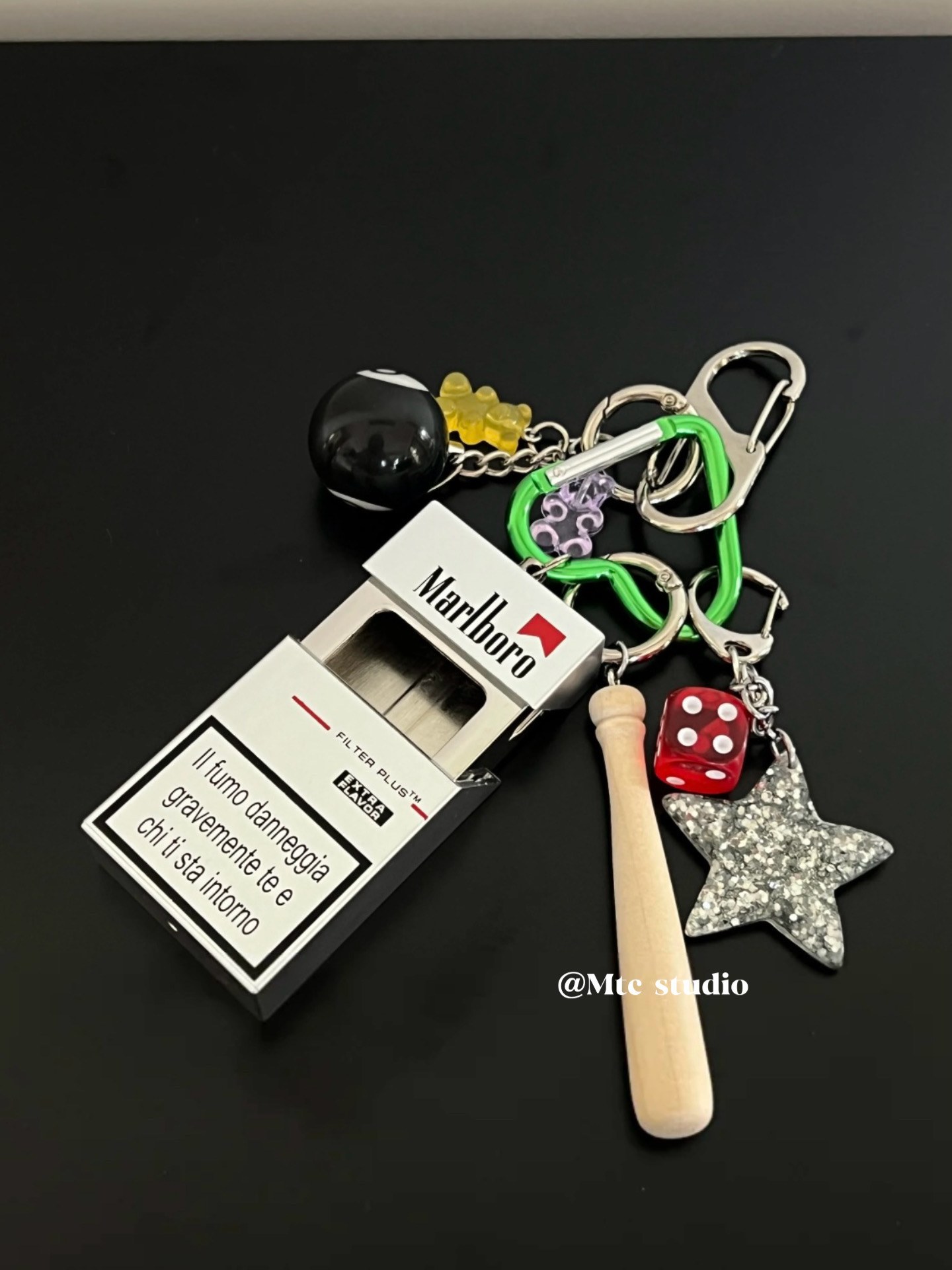 Cigarette Case Keychain Pendant Extremely Traditional Metal Bag Hanging ...