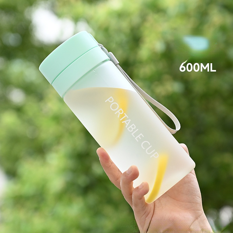 Portable sports water cup for fitness, large capacity, simple and fresh ...