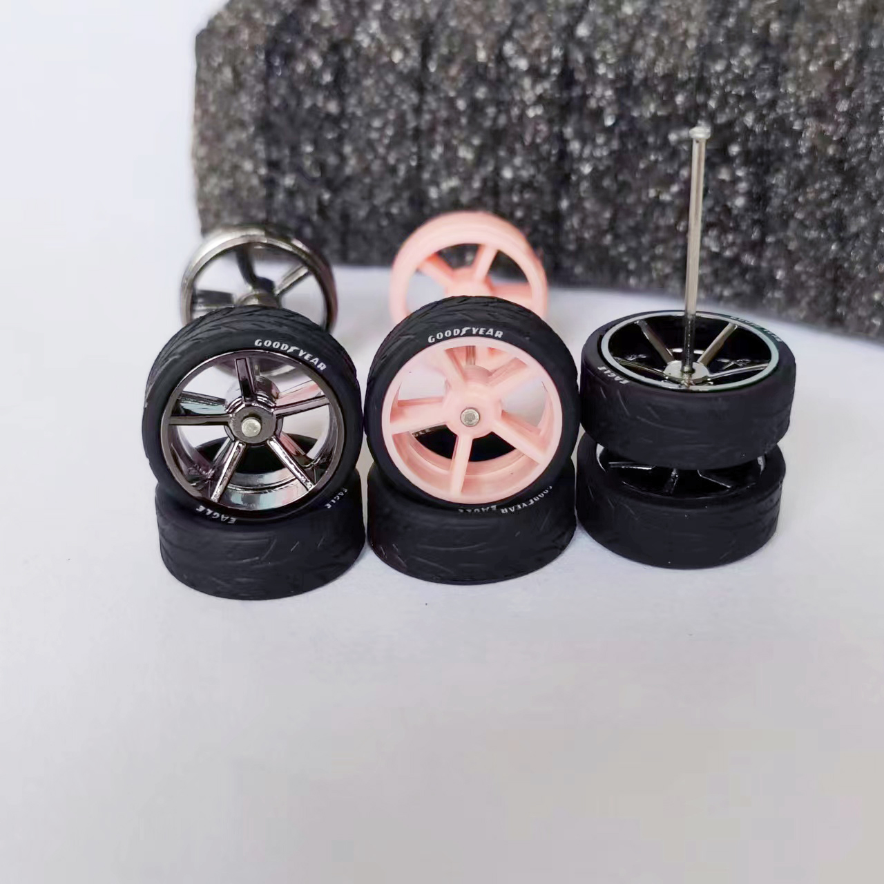 1/64 Wheel Pack 14.65mm Rubber Tires Bone Shaker Rims 5 Rays Spoke ...
