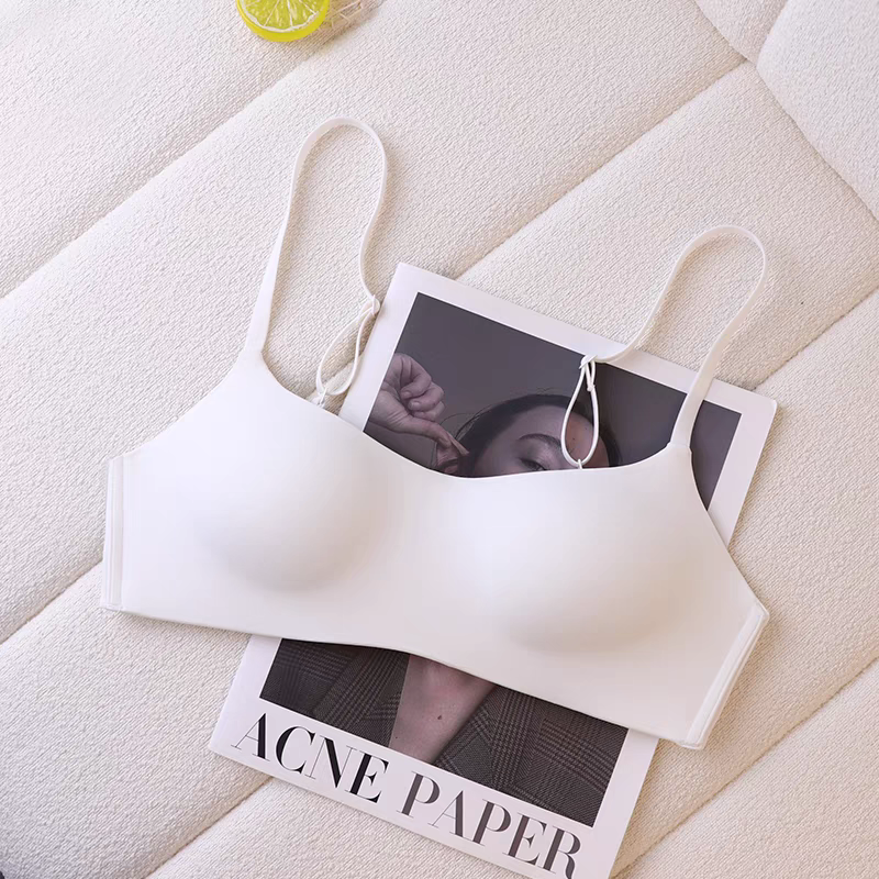 Onenine Wireless Seamless Bra Japan Push up Bra for Women Non-Padded ...