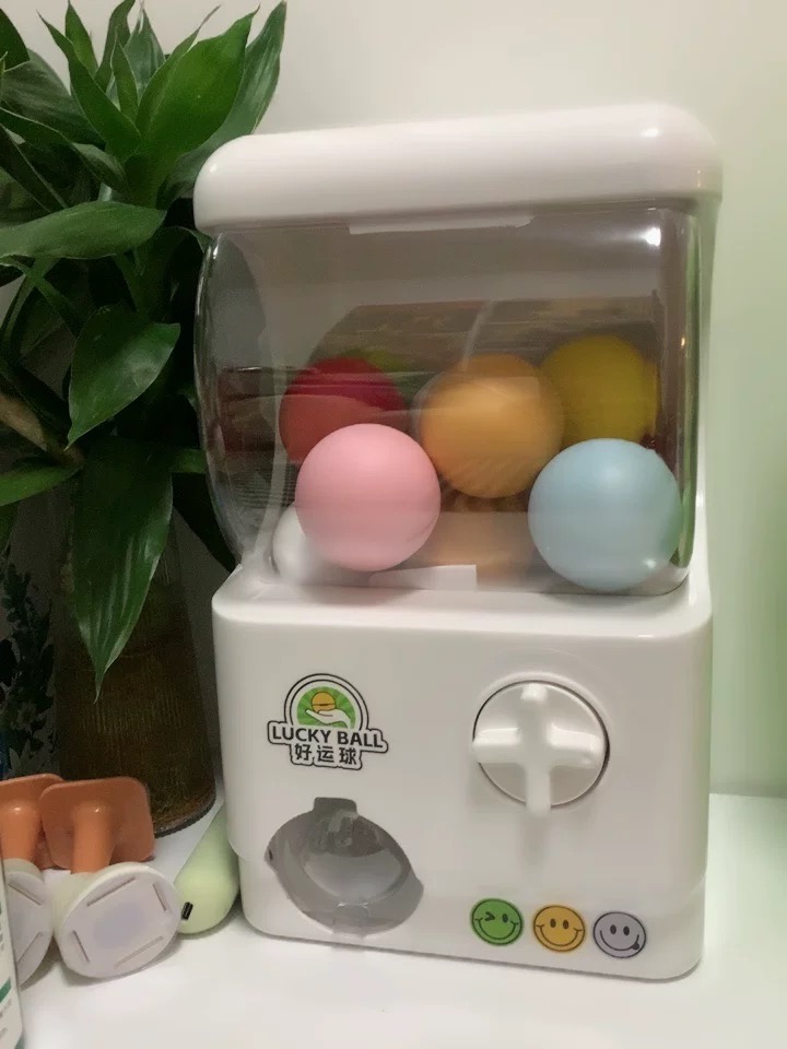 gashapon machine egg twisting machine Blind box machine Capsule toy ...