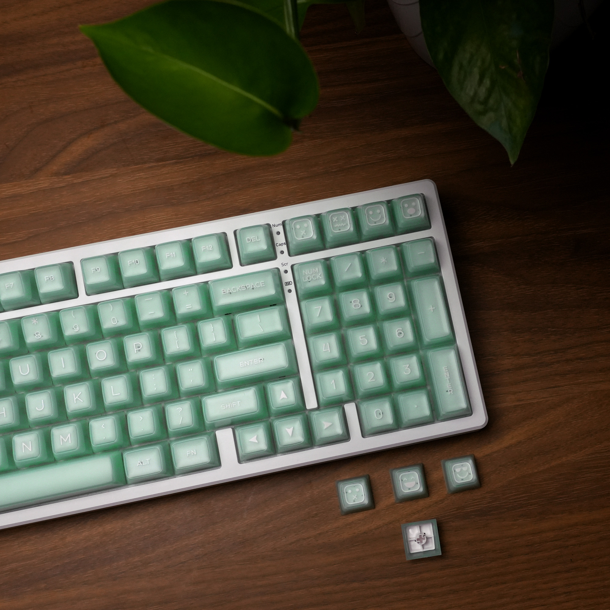xvx green jade translucent Series 142-Key SA Profile Double-Shot PBT ...