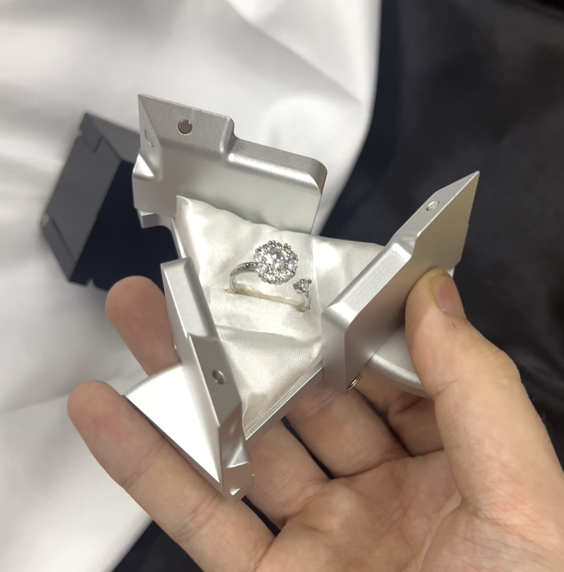 Aluminum Alloy Kinetic Energy Ring Box Rotating Mechanical Box ...