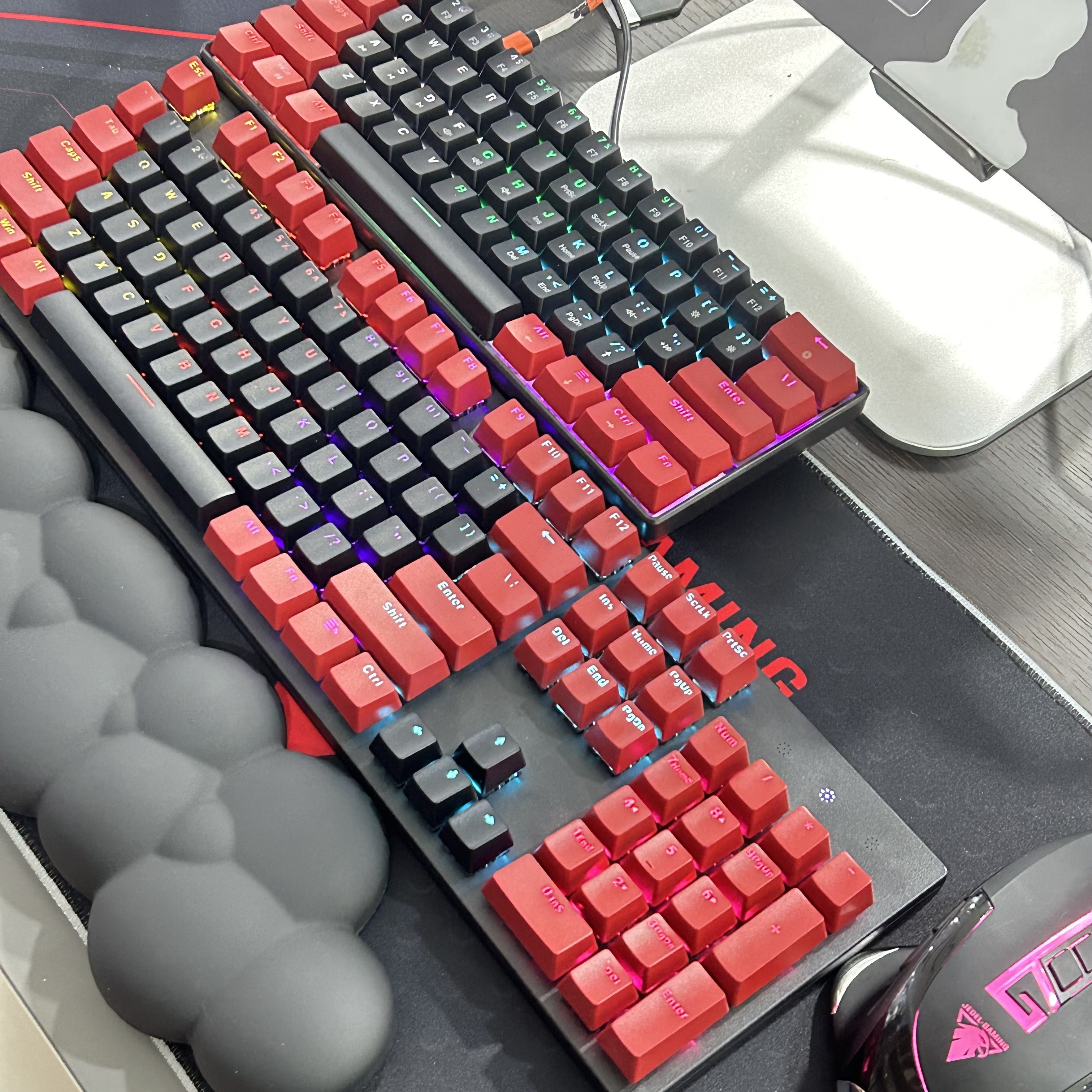 PBT Red Black 104 Keycaps ABS OEM Universal Backlight Keycaps ...