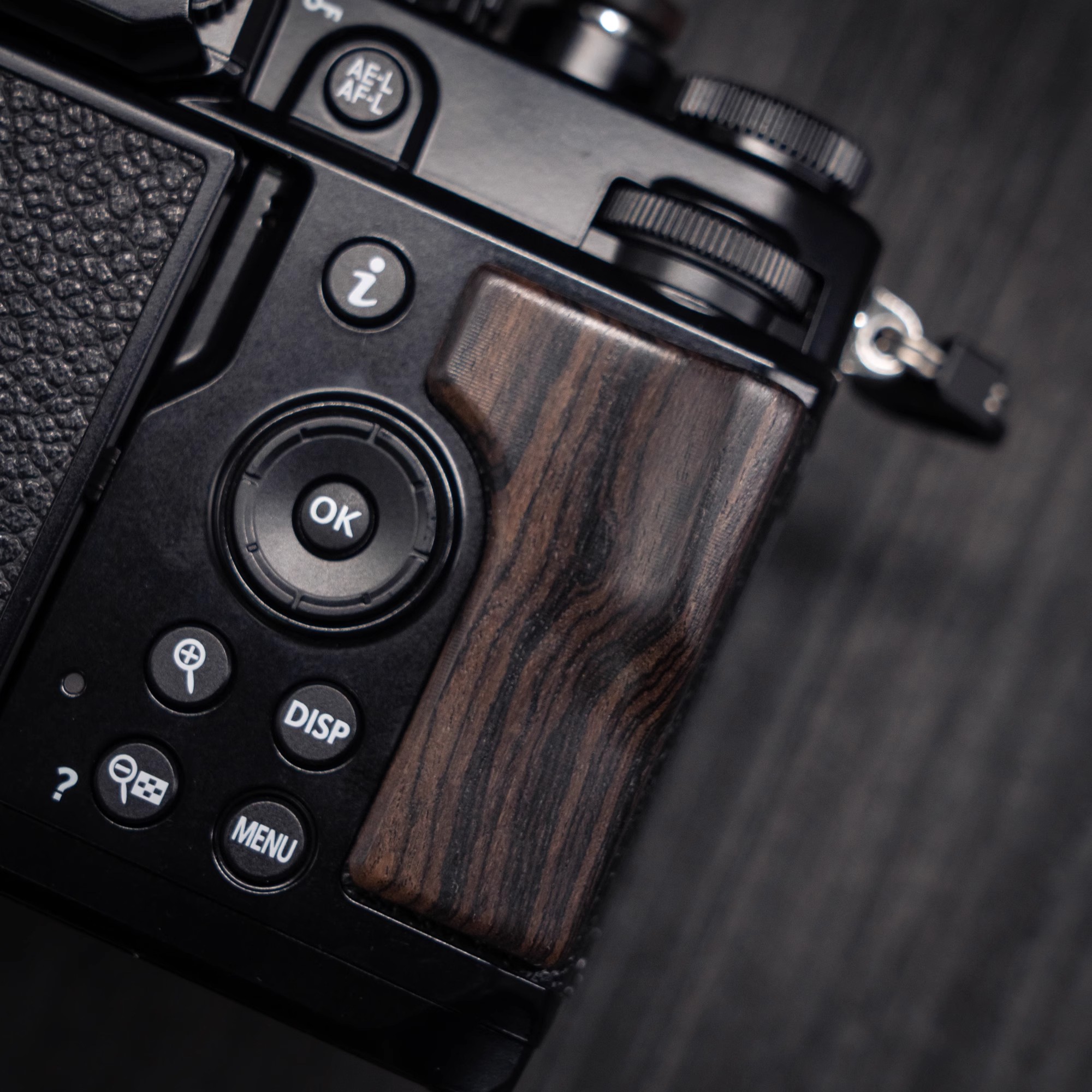 YUWOOD Nikon ZF Wooden Finger Grip Increases Hand Feel, Patch Design ...