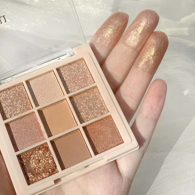 9-Shade Eyeshadow Palette - Smudge-Free, Waterproof & Long-Lasting ...