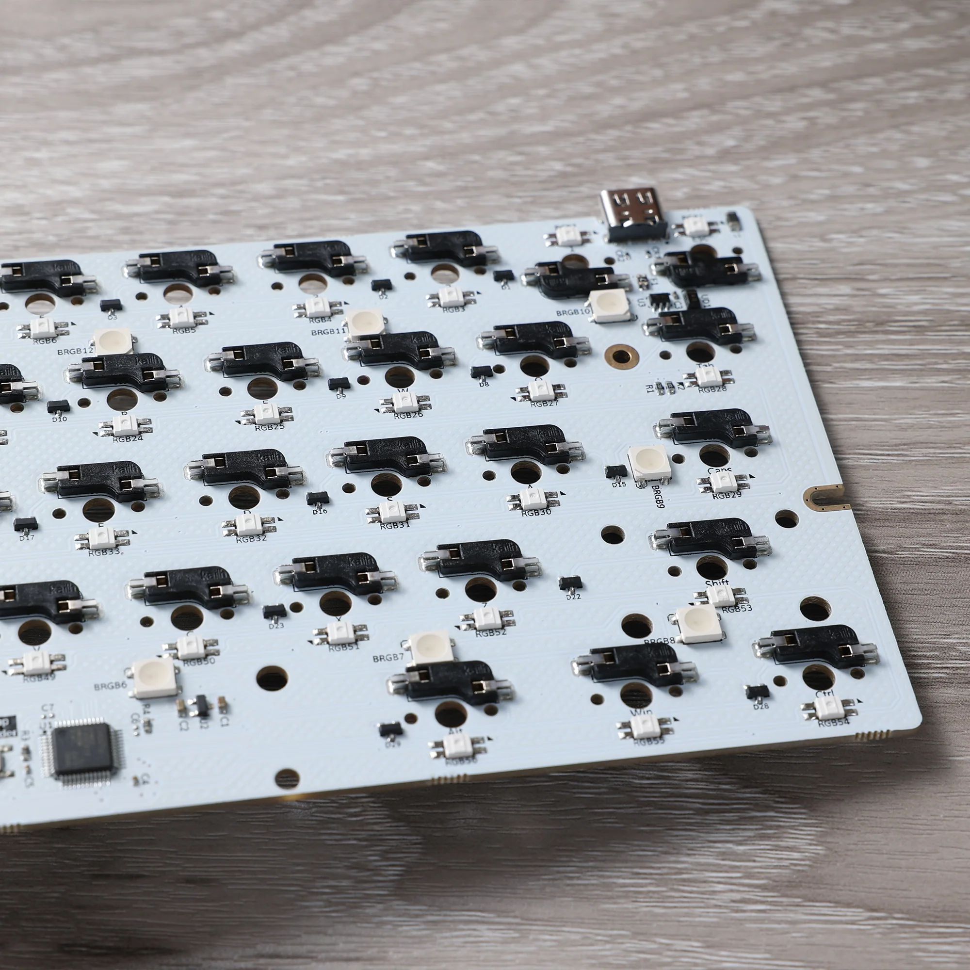 Holy60 with hot-swap PCB Keyboard kit | Shopee Philippines