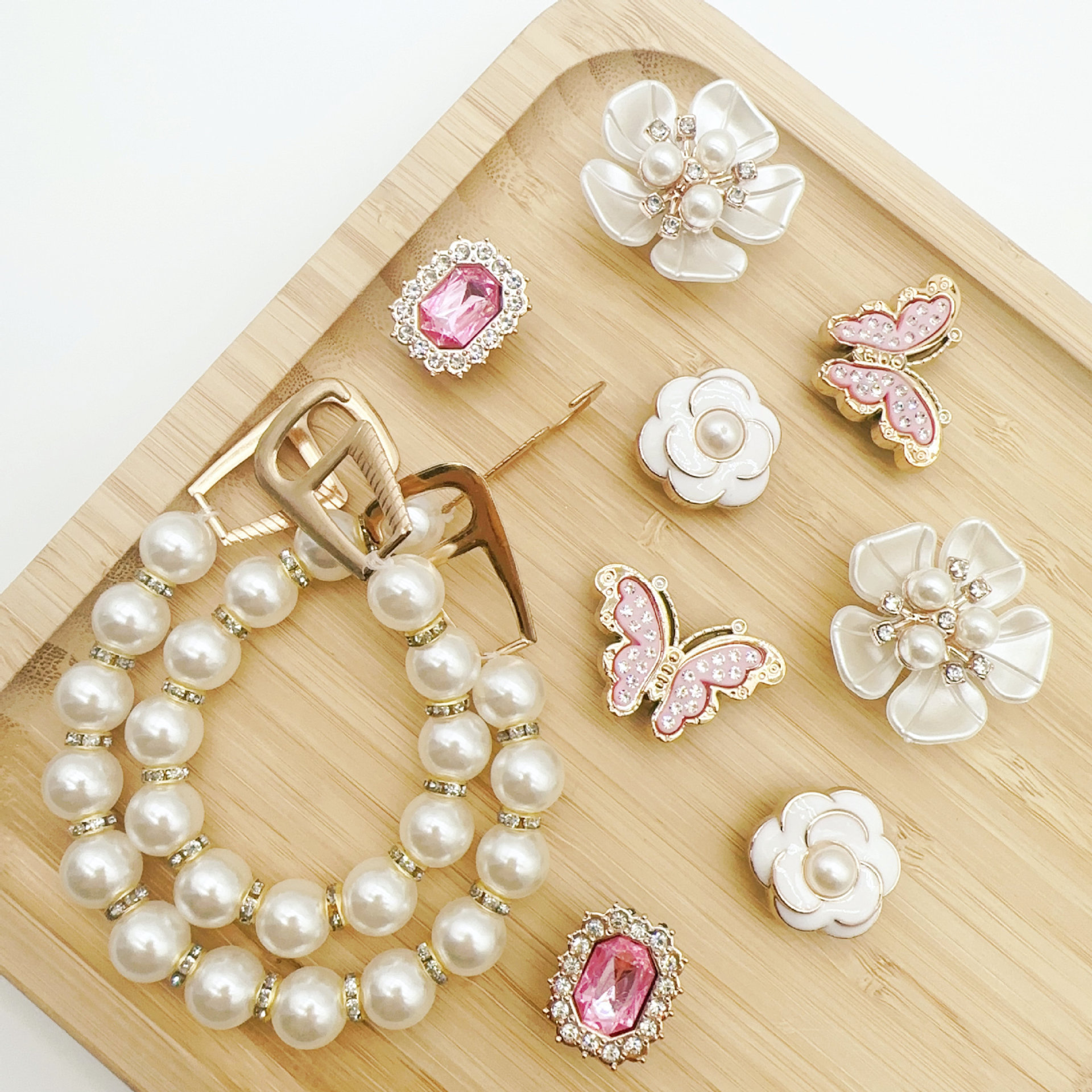 Jibbits Fashion Clog Jibbitz charm Creative Cute Cartoon Colorful ...