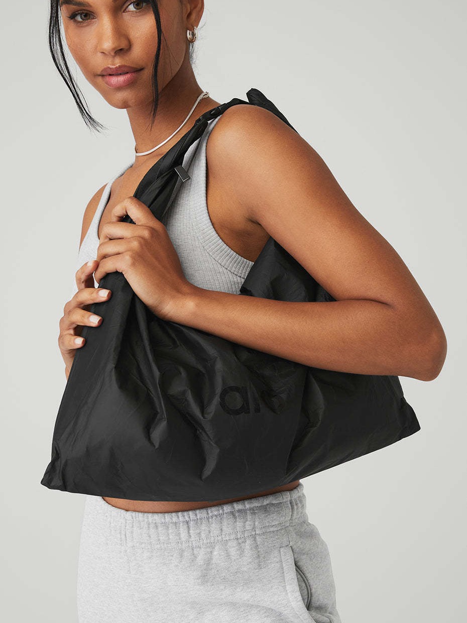2024 NEW WOMEN FITNESS CASUAL HOBO BAG - 64*41CM | Shopee Philippines