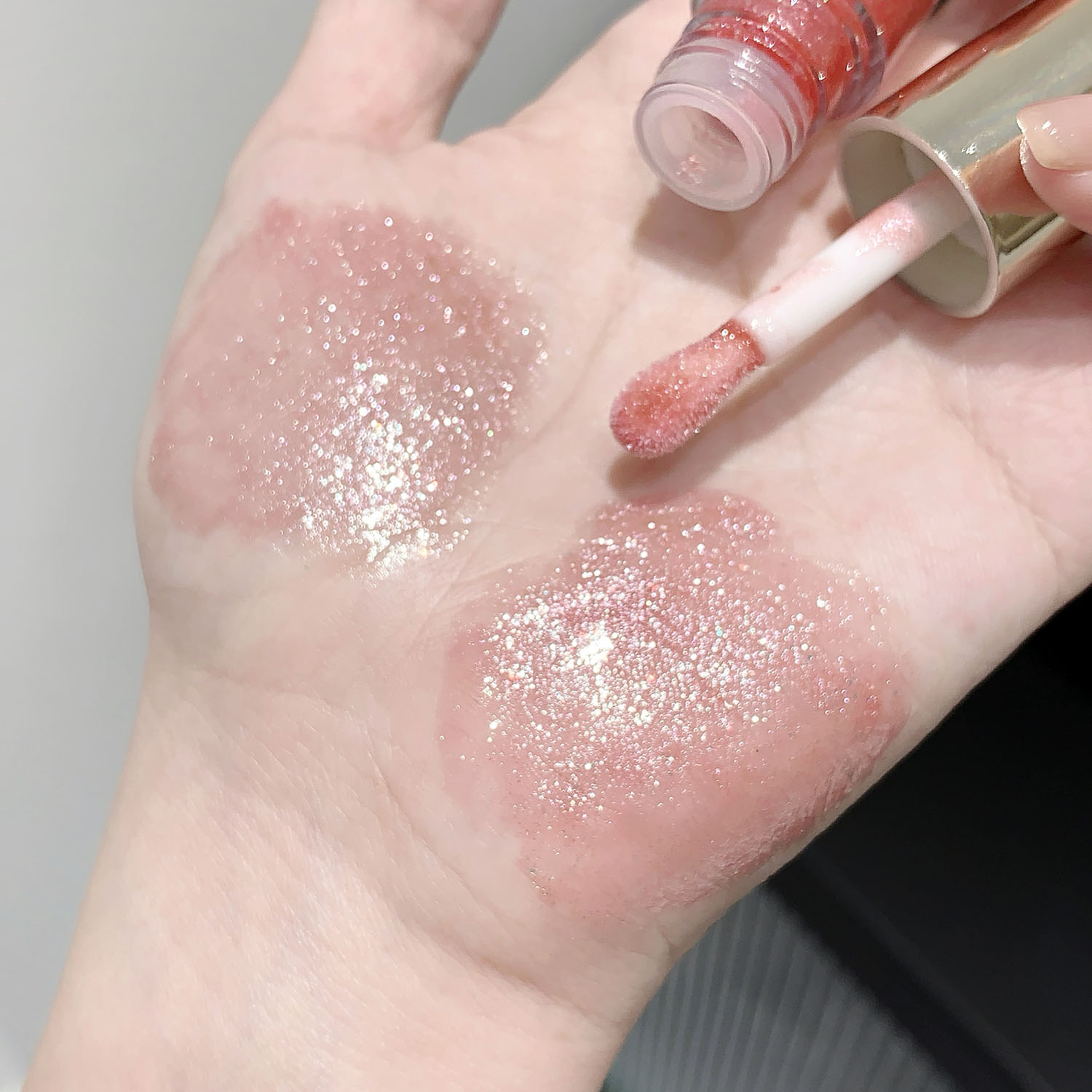 Waterproof Sparkling Lip Gloss, Glitter Lip Moisturizing Lip Glaze With ...