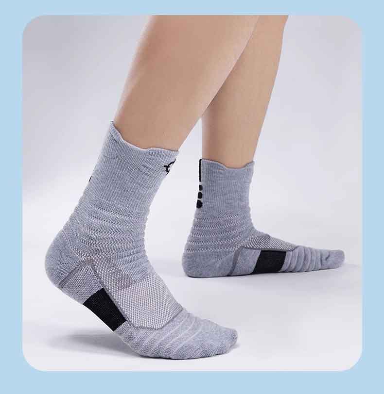RIGORER Basketball Socks For Men Non-slip Mid Cut Breathable Men's ...
