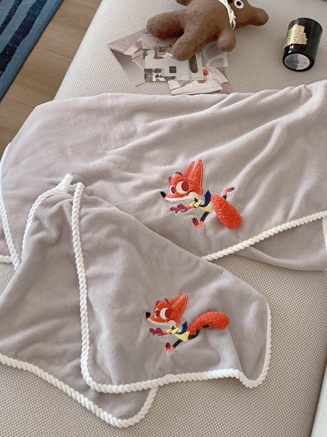 Crazy Zootopia Coral Velvet Super Absorbent Towel and Bath Towel Set ...