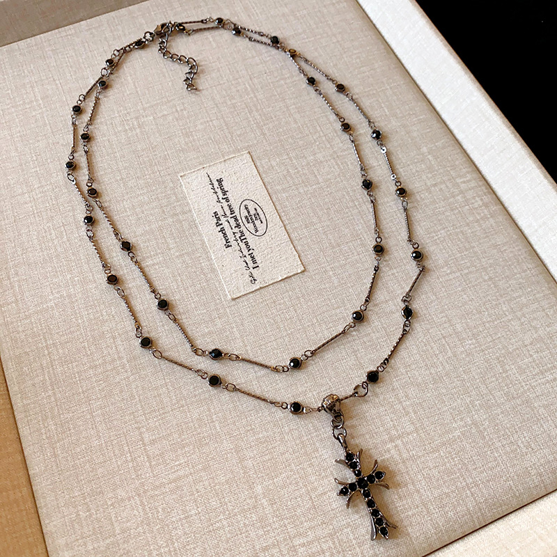 Europe and the United States double diamond cross pattern necklace ...