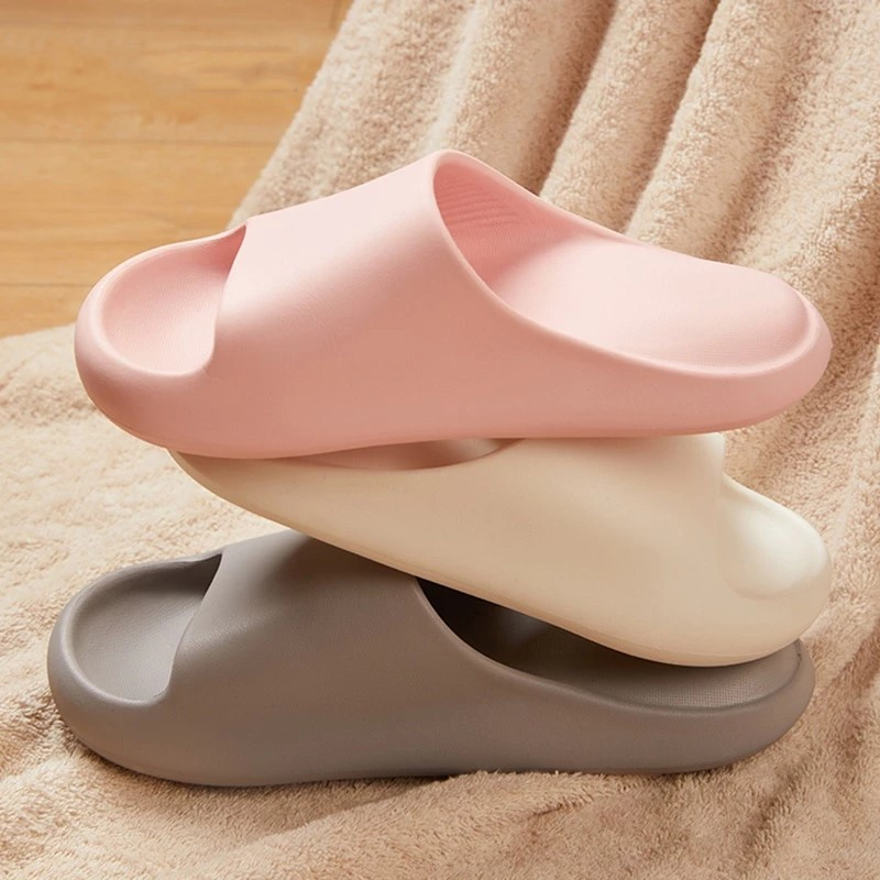 zy Shoes for women and men hot cute kitten claws stepped on the poop ...