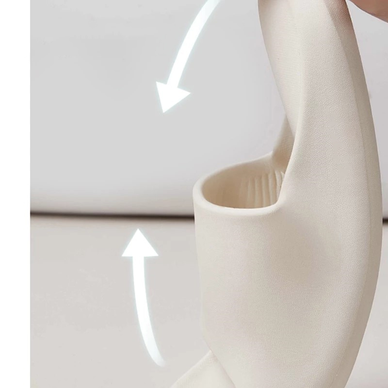 zy Shoes for women and men hot cute kitten claws stepped on the poop ...