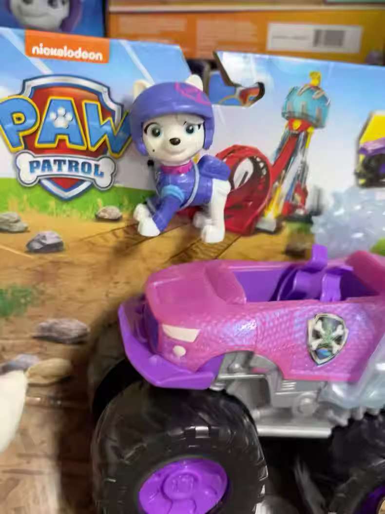 Paw Patrol: Rescue Wheels Roxi Monster Truck with Transformation and ...