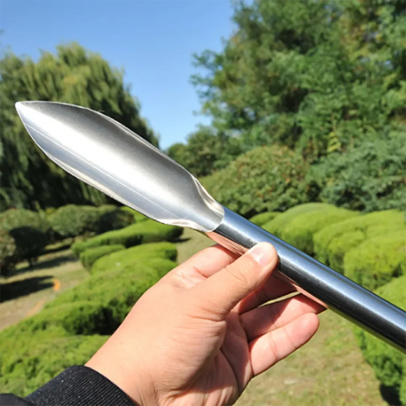 Digging shovel garden loosening soil digging vegetables pulling grass ...