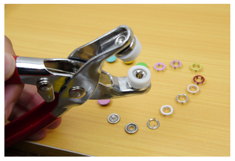 100 Set Snap Button Pliersn tools Set with storage box Metal Snap ...