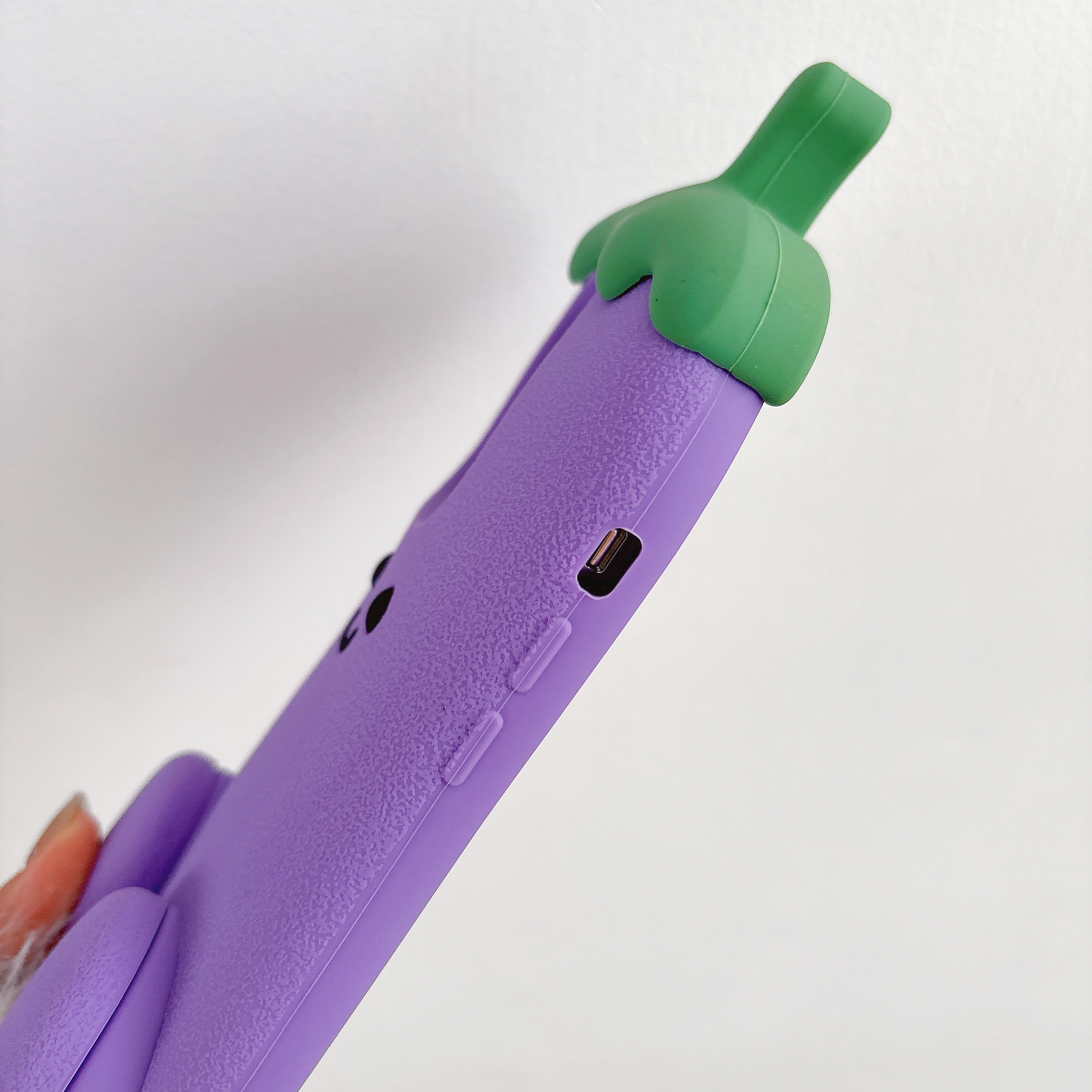 Silicone Softshell Bracket Eggplant Iphone Case For IPhone 16 ProMax ...